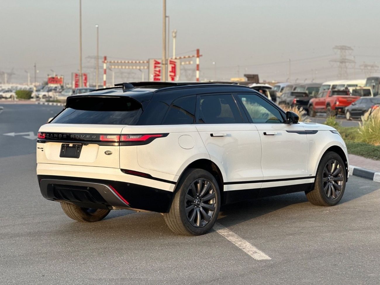Used Land Rover Range Rover Velar P250 R-Dynamic S 2.0L 2021 for sale in Dubai - 846622