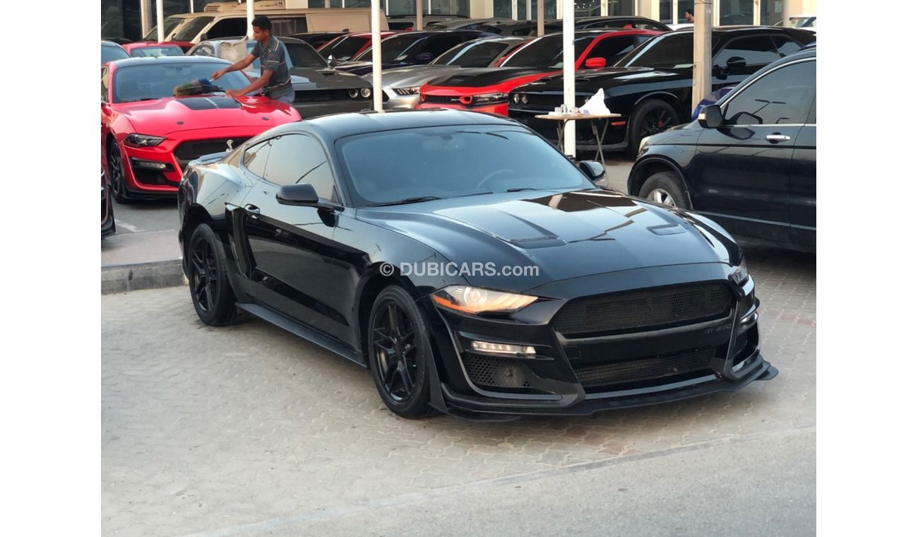 Used Ford Mustang EcoBoost Premium 2018 for sale in Sharjah - 554003