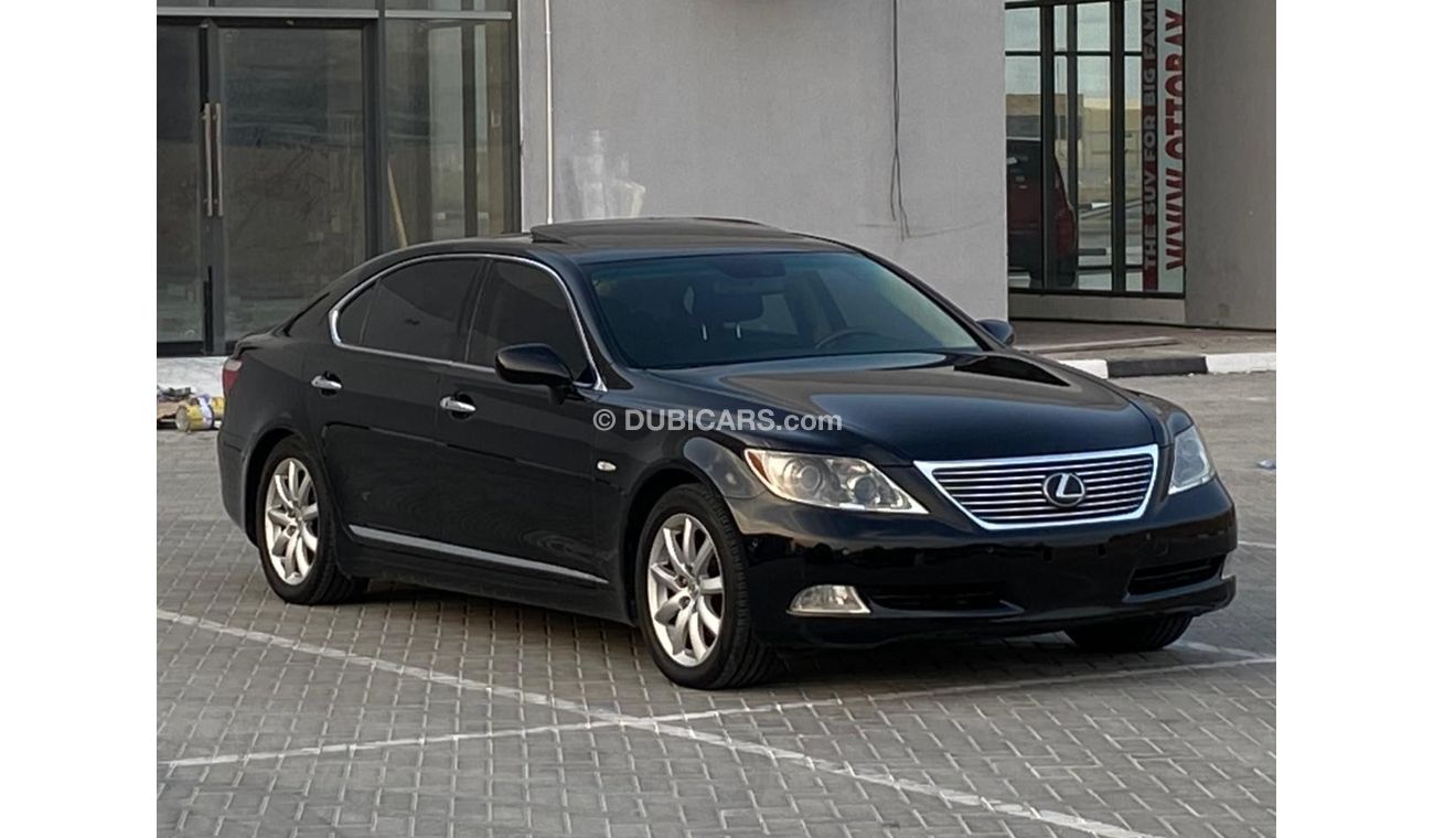 مستعملة لكزس LS 460 2007 للبيع في دبي - 539040
