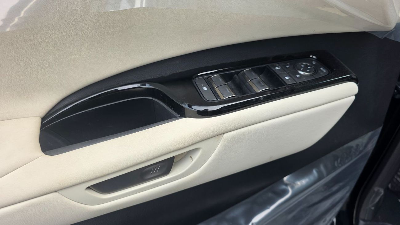 New Lexus LM 350h 2025 Lexus LM350H VIP 4-Seater 2025 for sale in Dubai - 802093