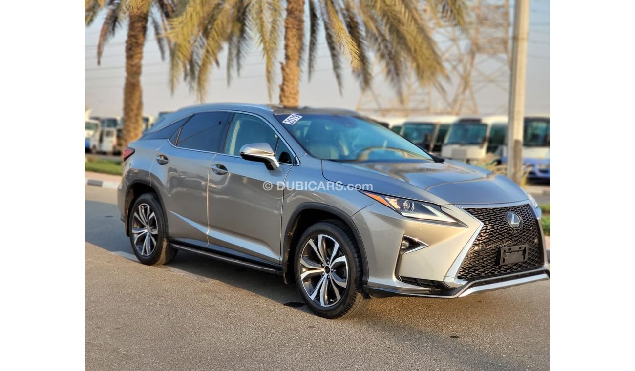 Used Lexus RX350 2019 for sale in Dubai - 558264