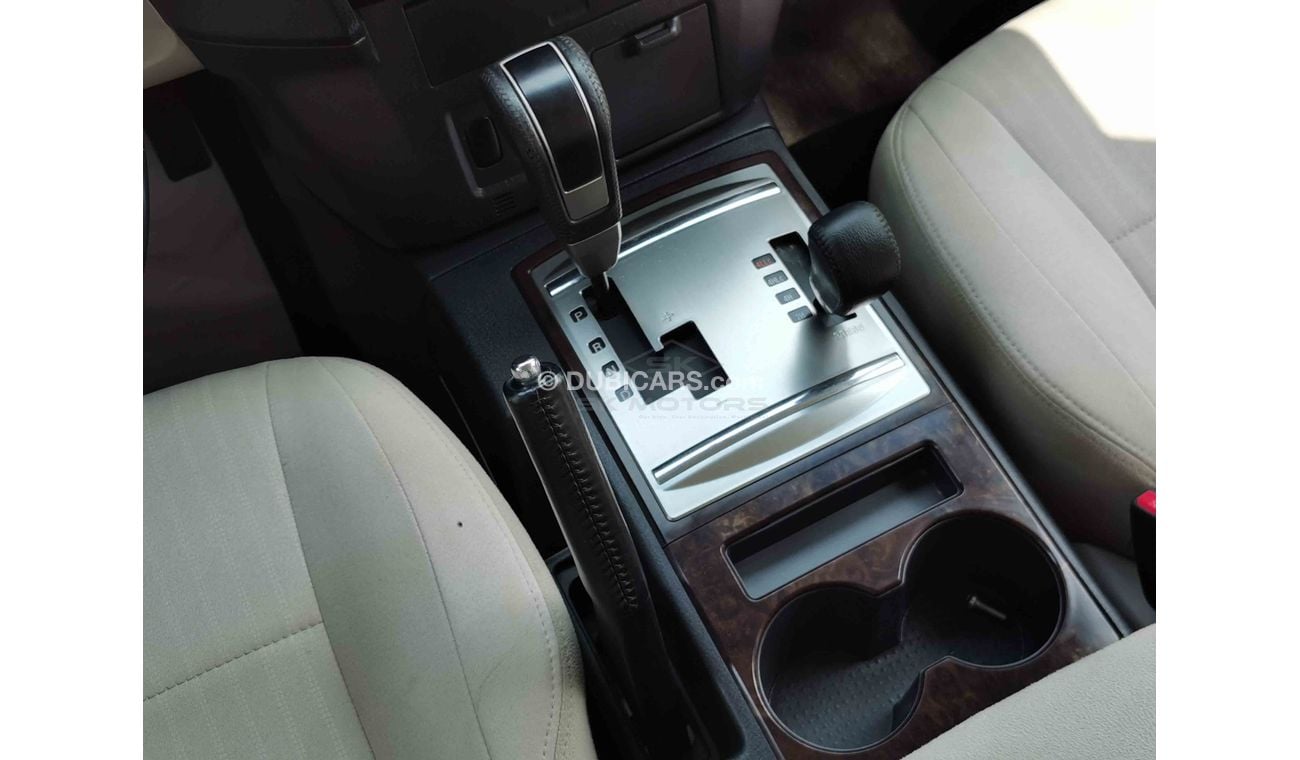 Used Mitsubishi Pajero 3.5L V6 Petrol, 17" Rims, Front & Rear Fog Light ...