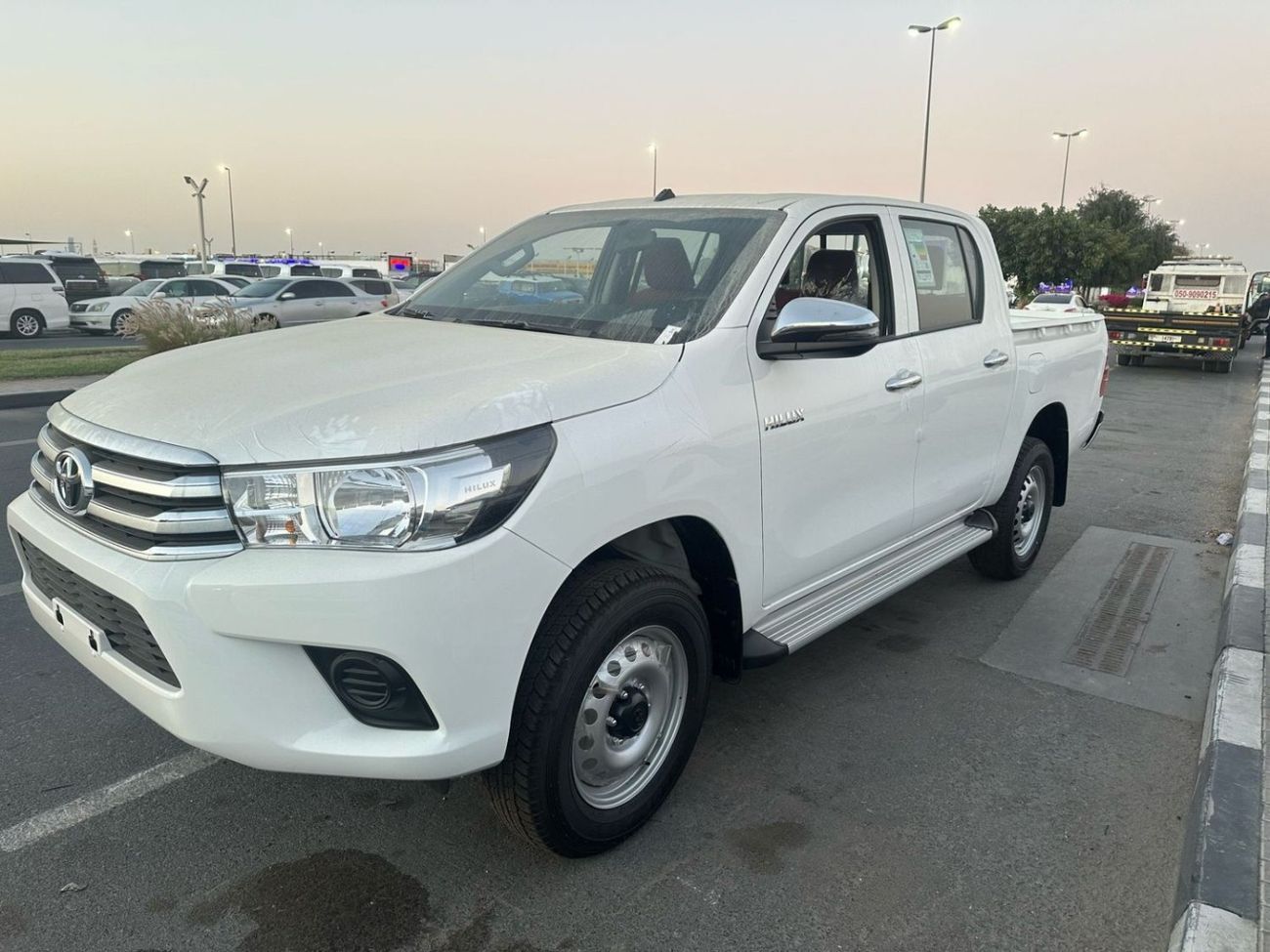 New Toyota Hilux GLX Short 2.7L HILUX 2.7L GLX D/C A/T 2025 2025 for ...