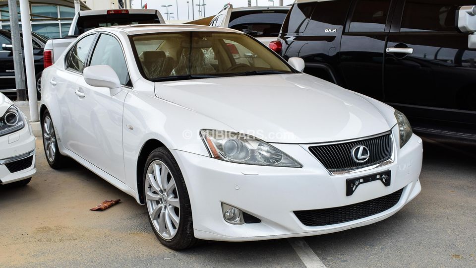 Used Lexus IS300 2007 for sale in Sharjah - 224159