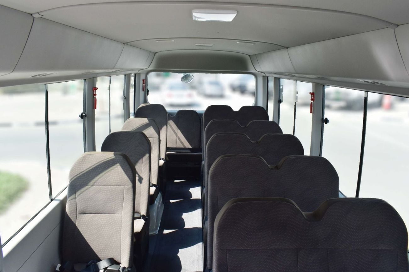 New Toyota Coaster 2.7L (23-Seater) 2025 for sale in Dubai - 896337
