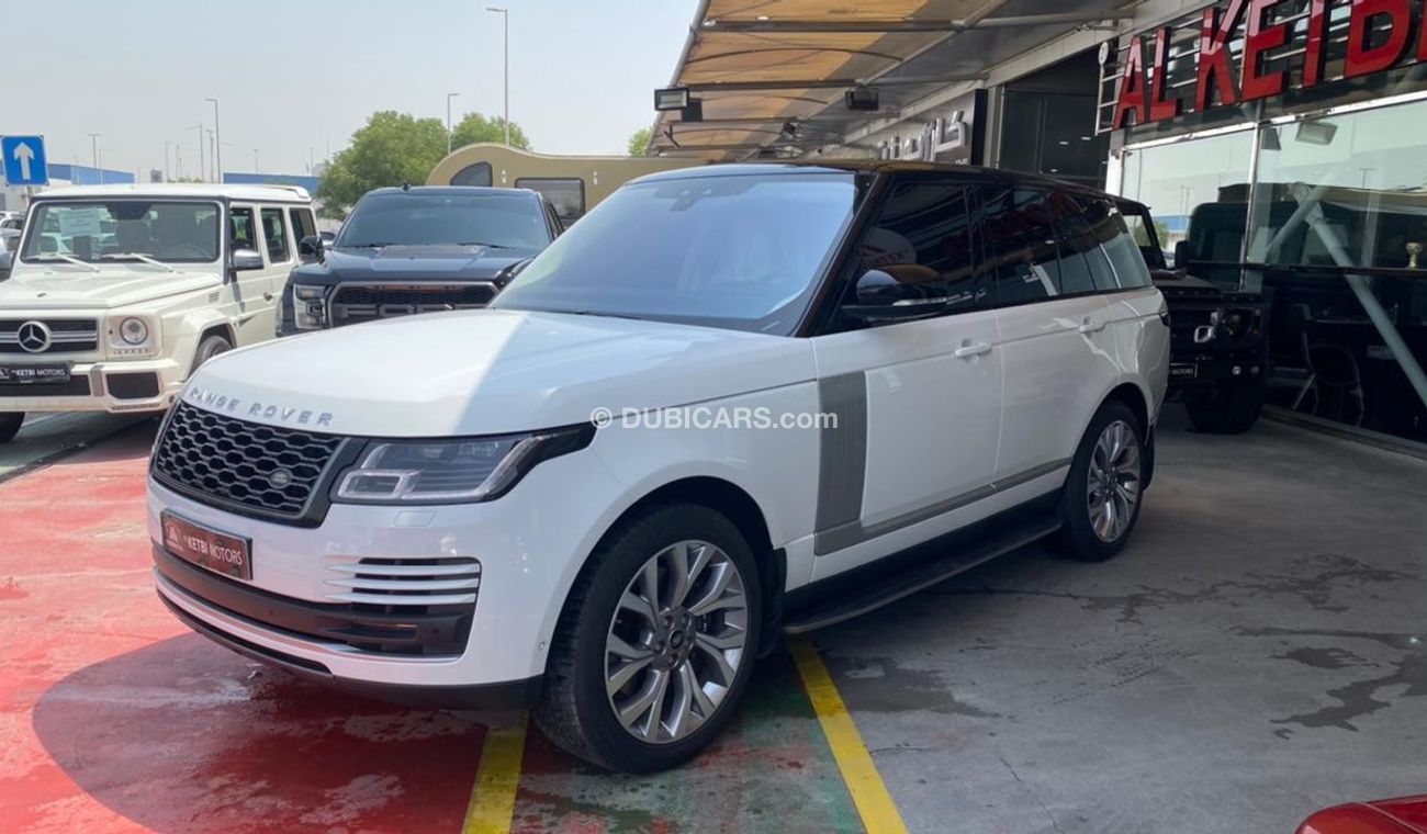 Used Land Rover Range Rover V6 2018 for sale in Dubai - 443186