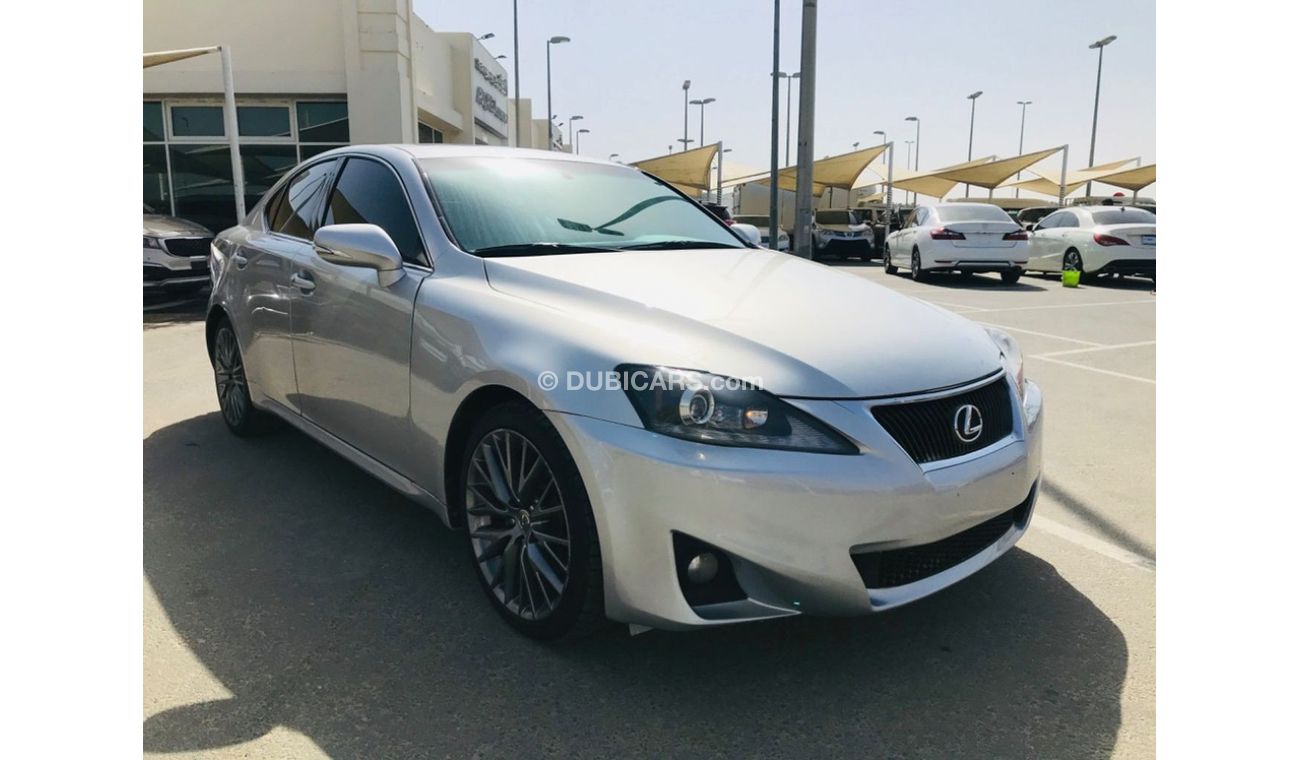 Used Lexus IS250 2009 for sale in Sharjah - 312383