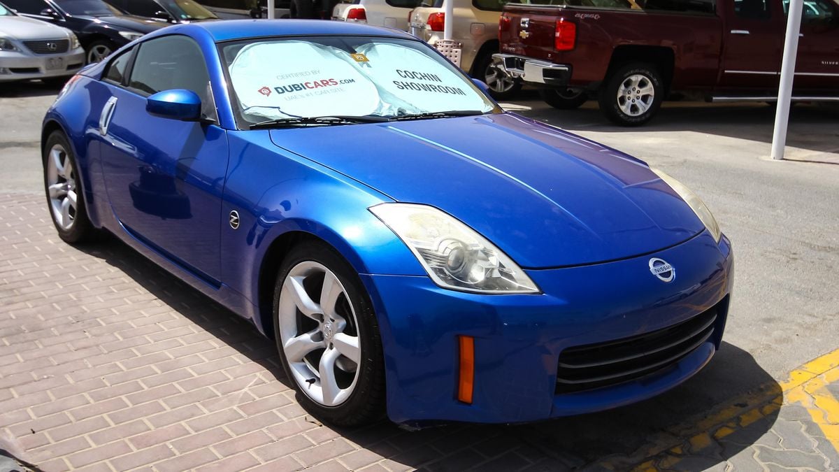 Nissan 350Z for sale: AED 21,000. Blue, 2012