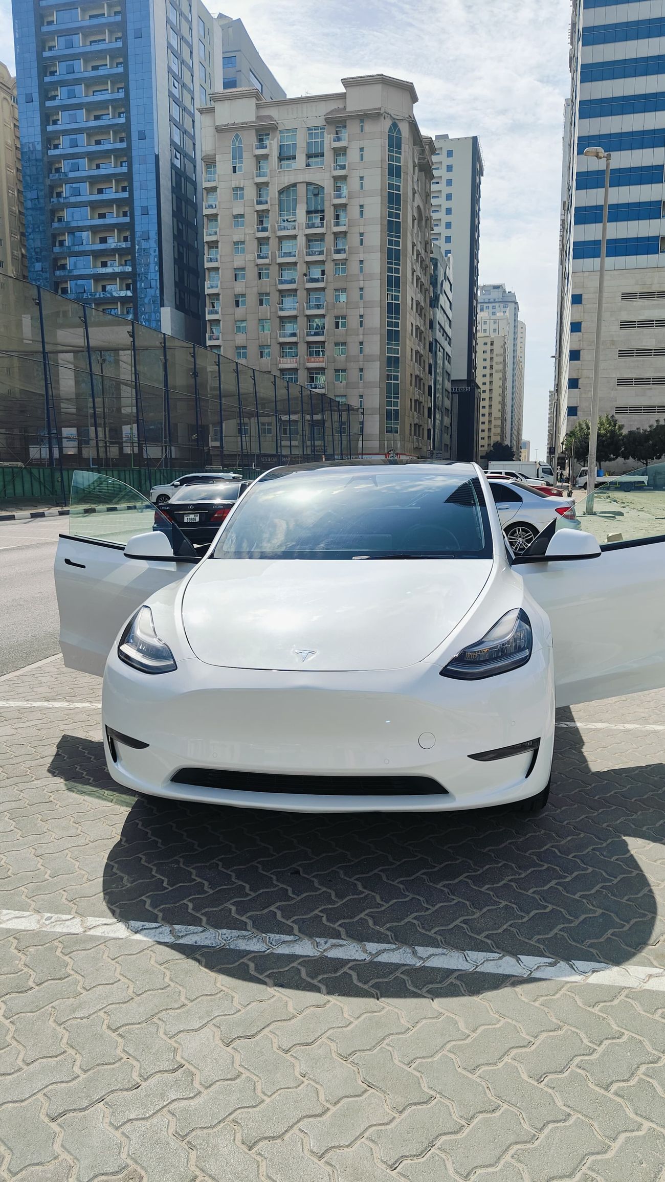 Used Tesla Model Y Real-Wheel Drive 2021 for sale in Dubai - 827551