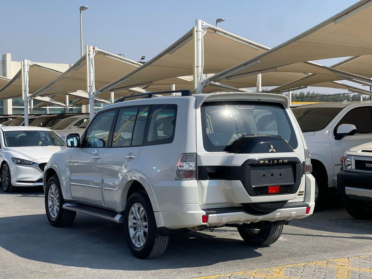 Used Mitsubishi Pajero 2020 I 3.8L I Ref#125 2020 for sale in Sharjah - 722145