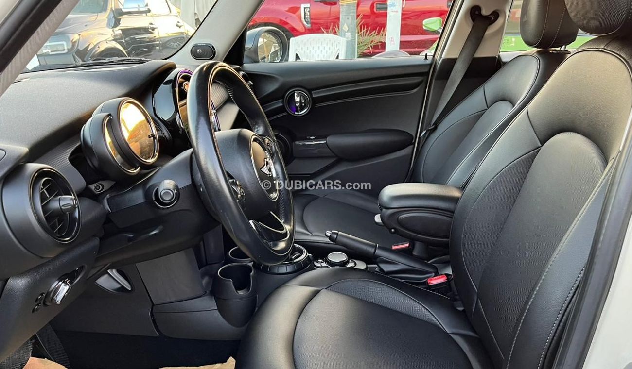 Used Mini Cooper Cooper Hardtop, 4dr, 1.5 Twin Power turbo, V3 full ...