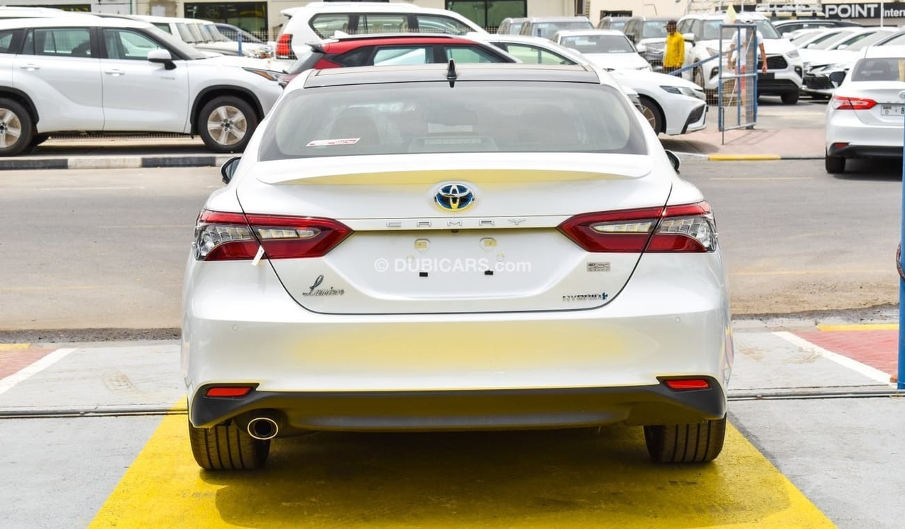 New Toyota Camry Lumiere 2.5L Hybrid 2023 for sale in Dubai - 619369