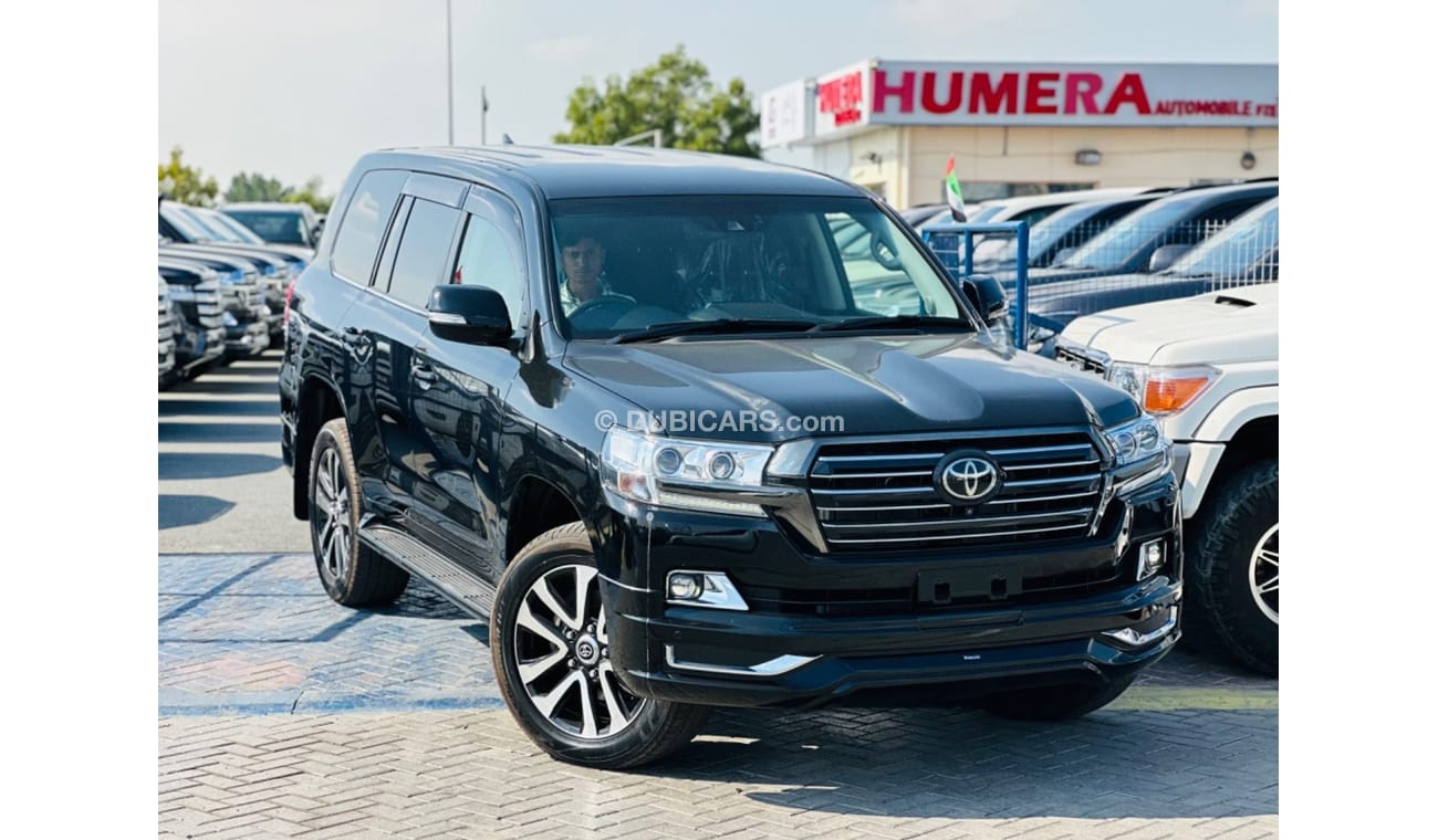 Used Toyota Land Cruiser Land Cruiser LC200 Black edition RHD 2016 for sale in Dubai - 701169