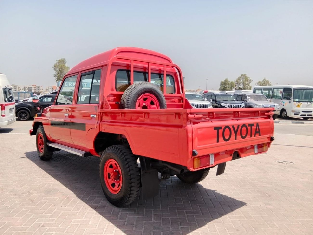 Used Toyota Land Cruiser Pick Up TOYOTA LAND CRUISER FIRE TRUCK RIGHT ...