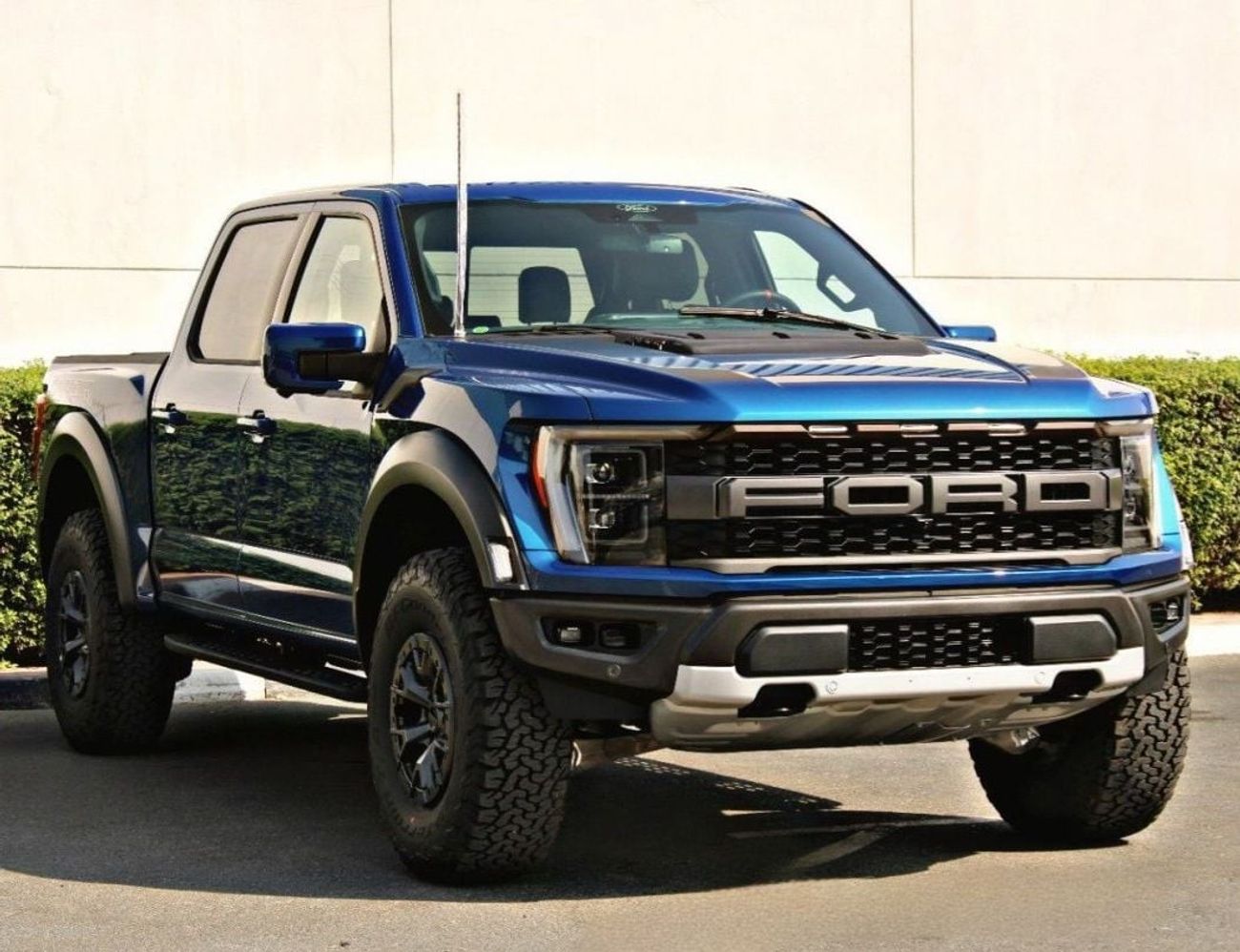 Used Ford F 150 Raptor 37 EDITION 2022 for sale in Dubai - 793476