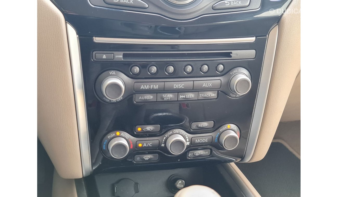 Used Nissan Pathfinder S 4WD 2015 GCC Perfect Condition 2015 for sale ...