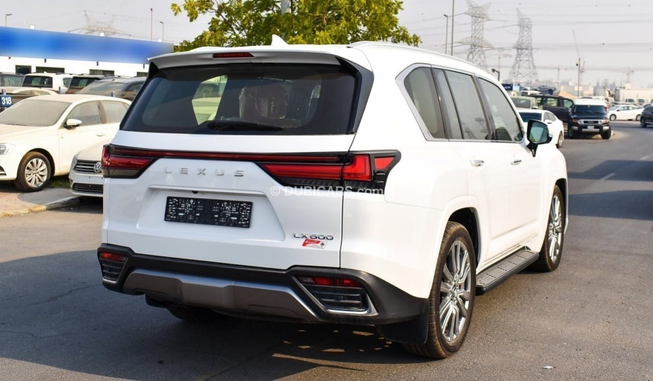 Used Lexus LX600 2022 for sale in Dubai - 640110