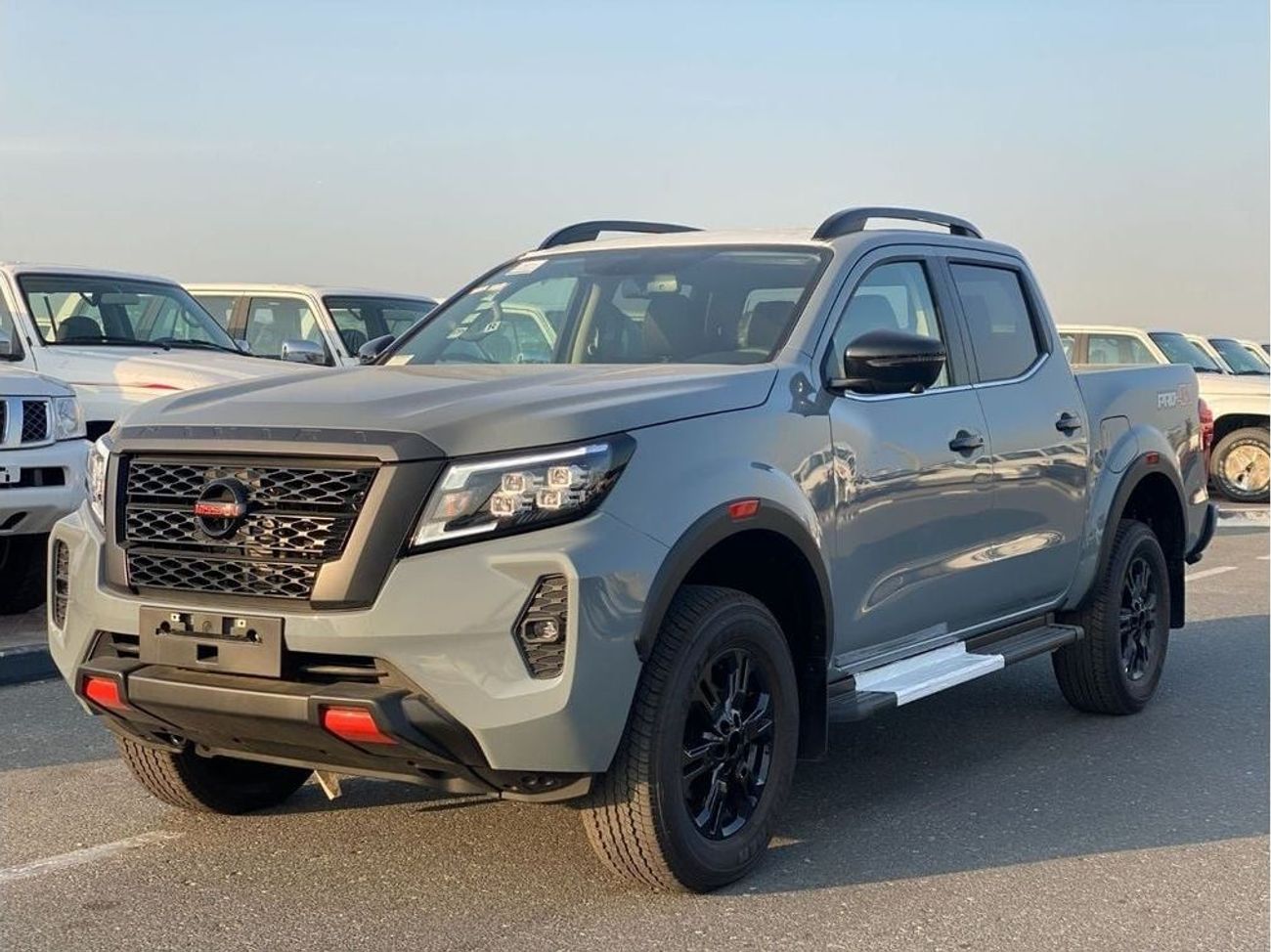 New Nissan Navara PRO4X 2025 for sale in Dubai - 676312