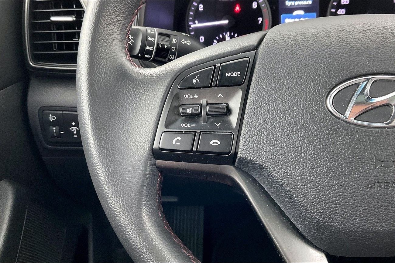 Used Hyundai Tucson GLS Plus / Premium 2020 for sale in Dubai - 694942