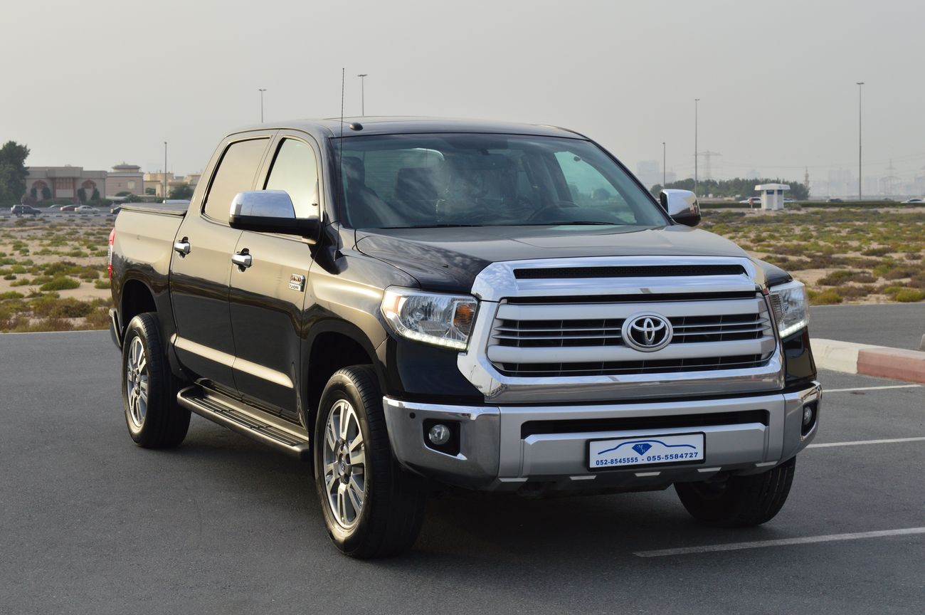 Used Toyota Tundra 1793 Model 2014 2014 for sale in Dubai - 159416