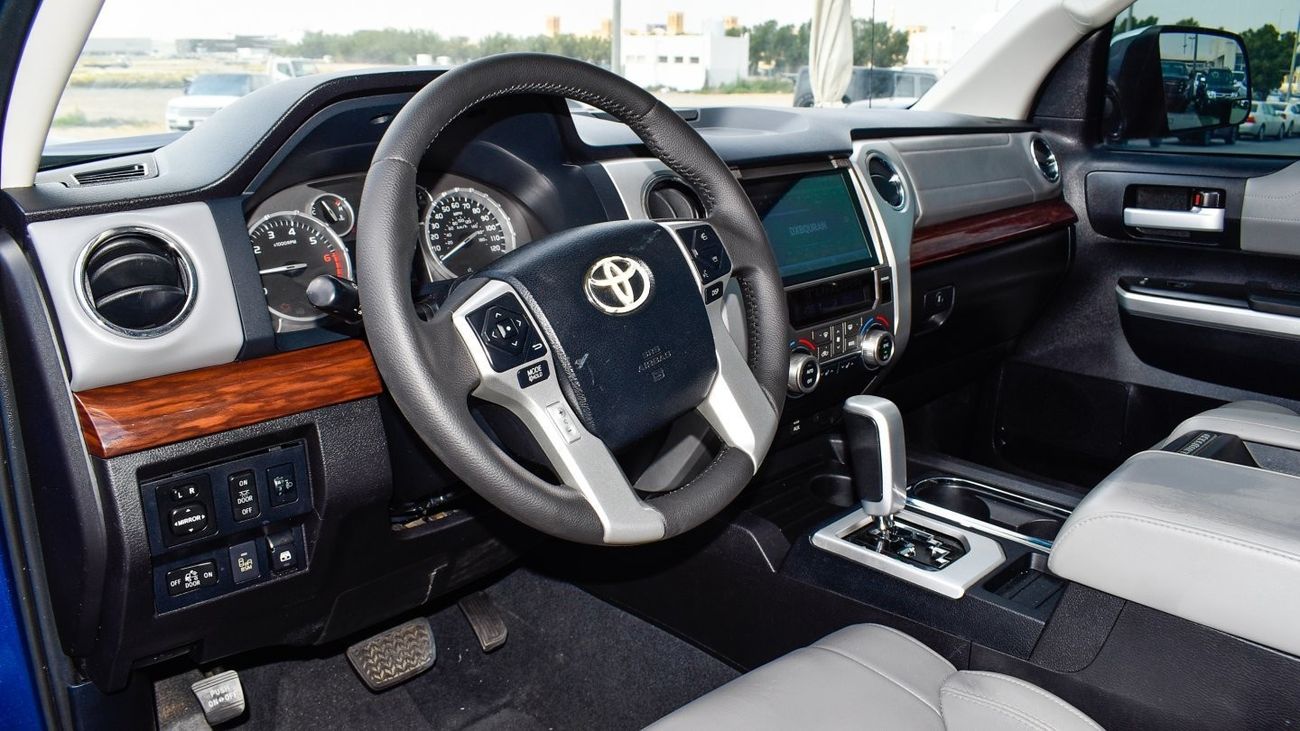 Used Toyota Tundra 2014 for sale in Sharjah - 720066
