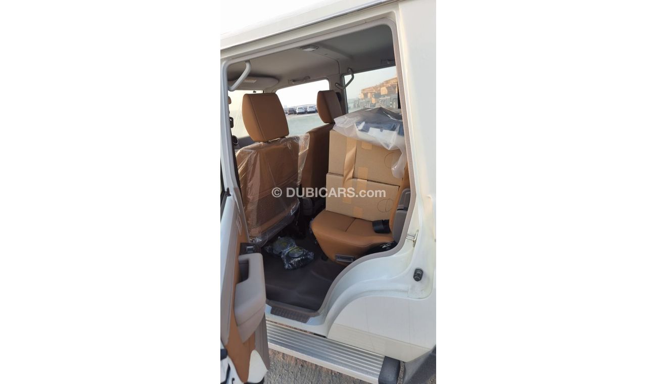 New Toyota Land Cruiser Pick Up TOYOTA LC 79 DC 4.5 V8 Anniversary ...
