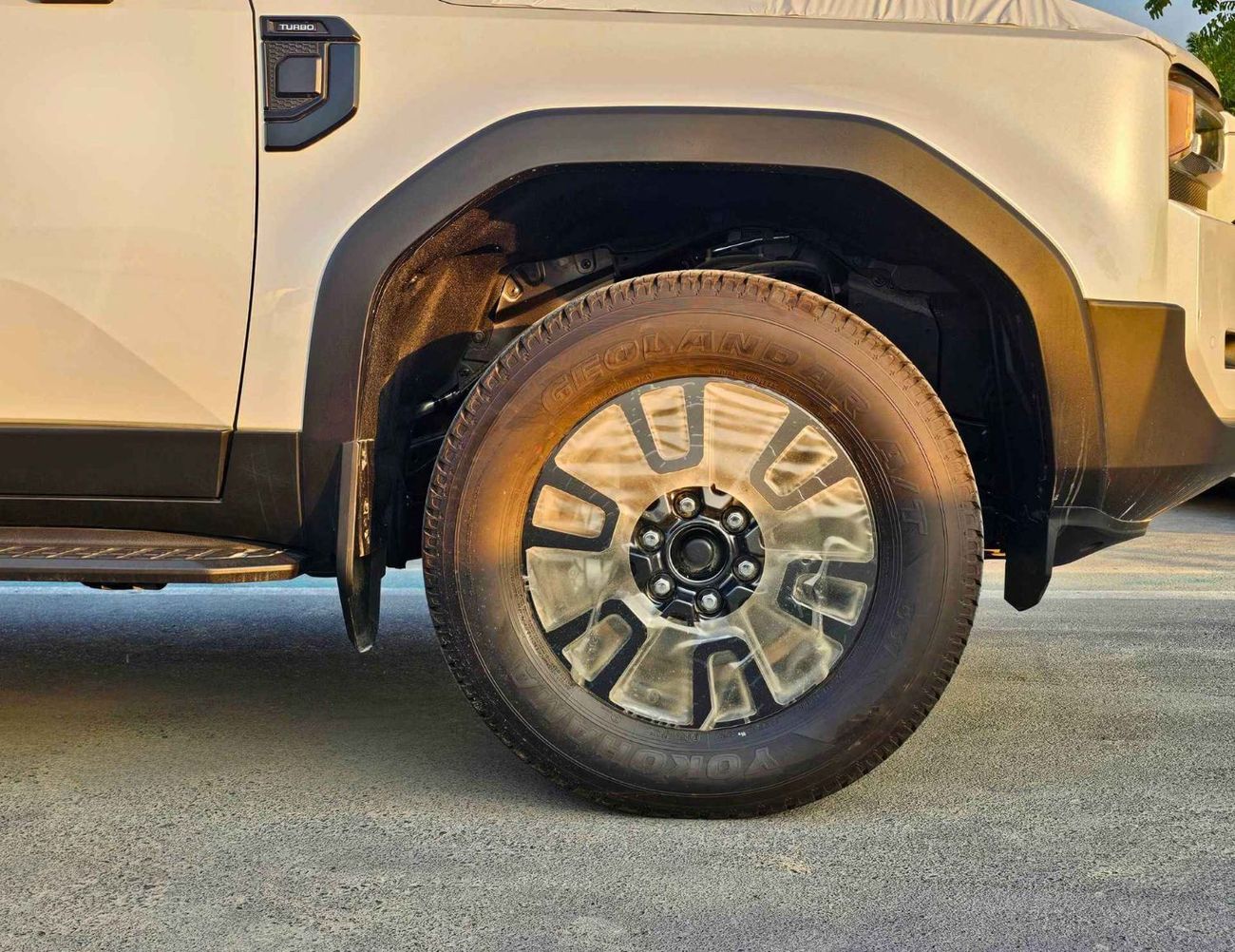 جديدة تويوتا برادو ALL ROUNDER TURBO STD / 2.8L DIESEL V4 / SUNROOF ...