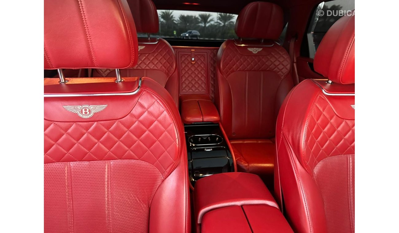 Used Bentley Bentayga First Edition 2017 for sale in Sharjah - 563754