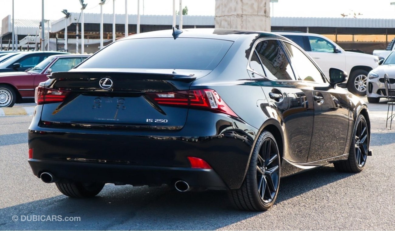 Used Lexus IS250 Fsport 2016 for sale in Dubai - 495867