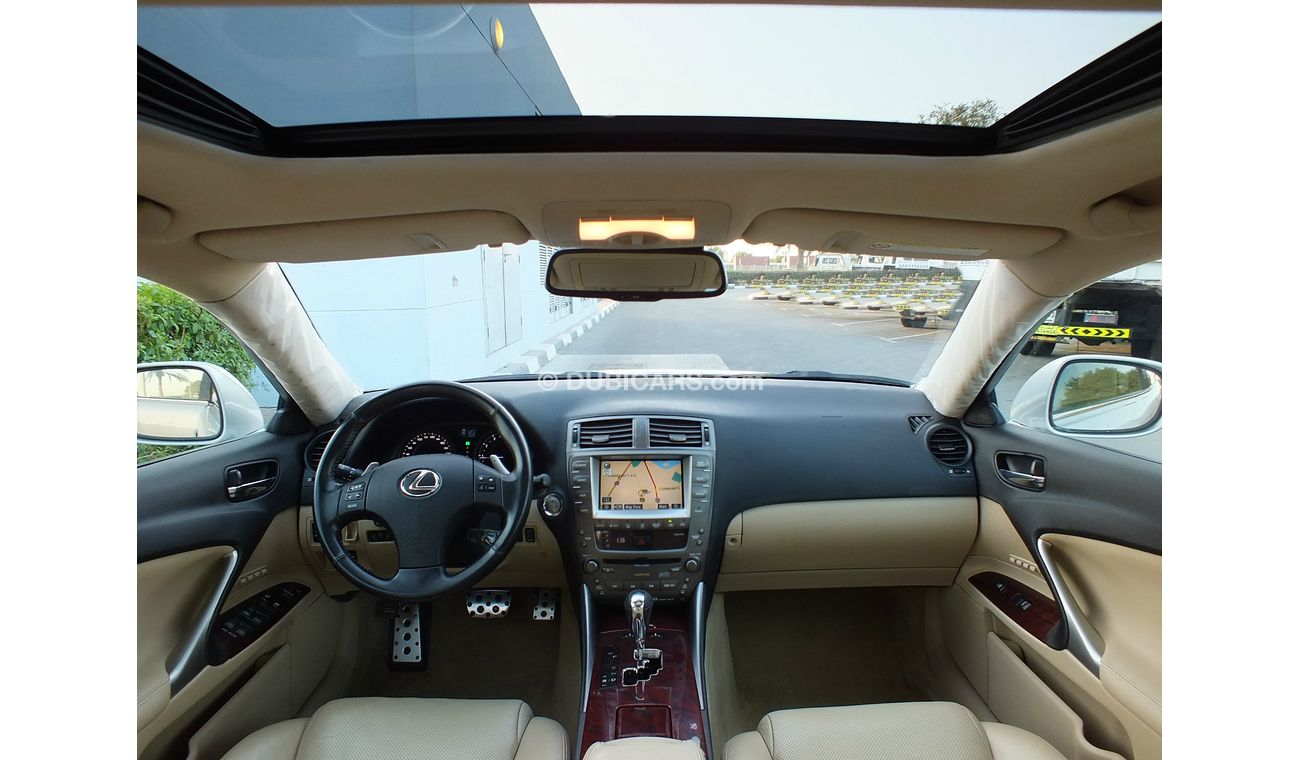 Used Lexus IS300 FULL OPTION 2008 for sale in Dubai - 140886
