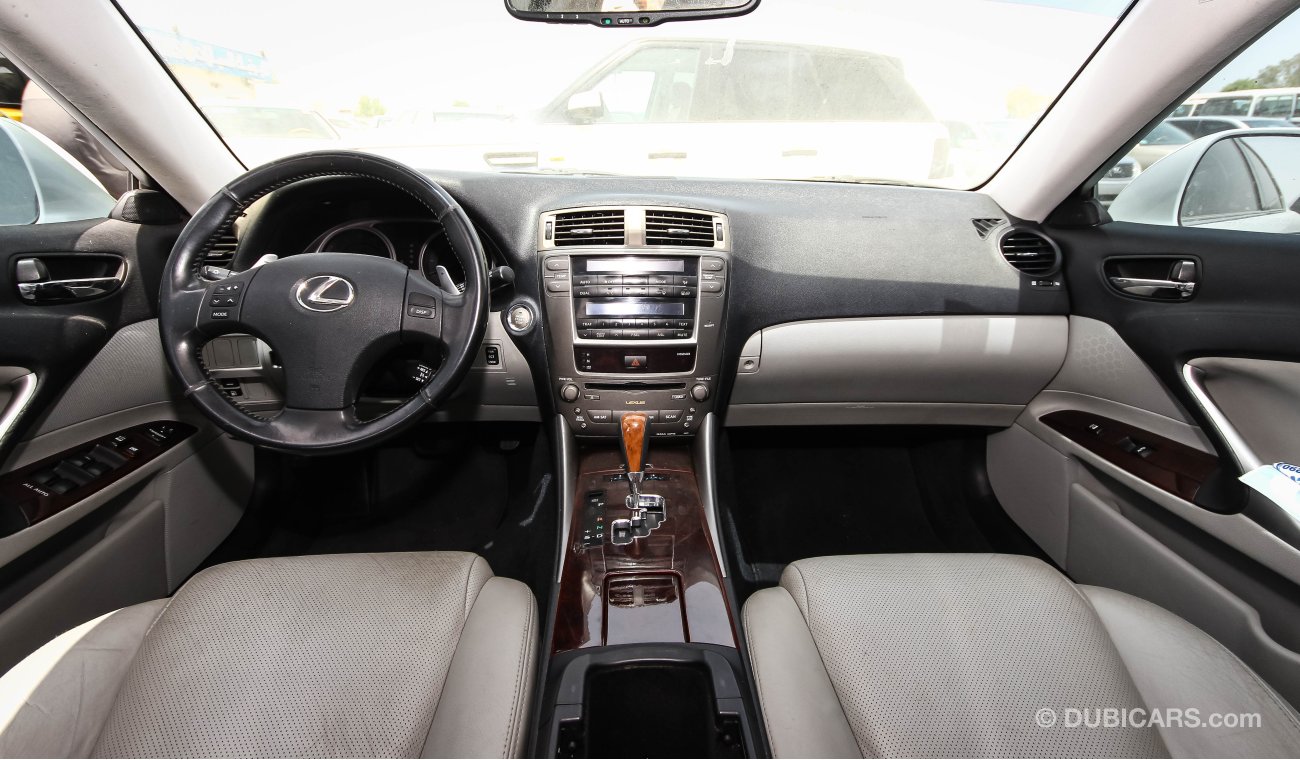 Used Lexus IS250 2006 for sale in Dubai - 65870