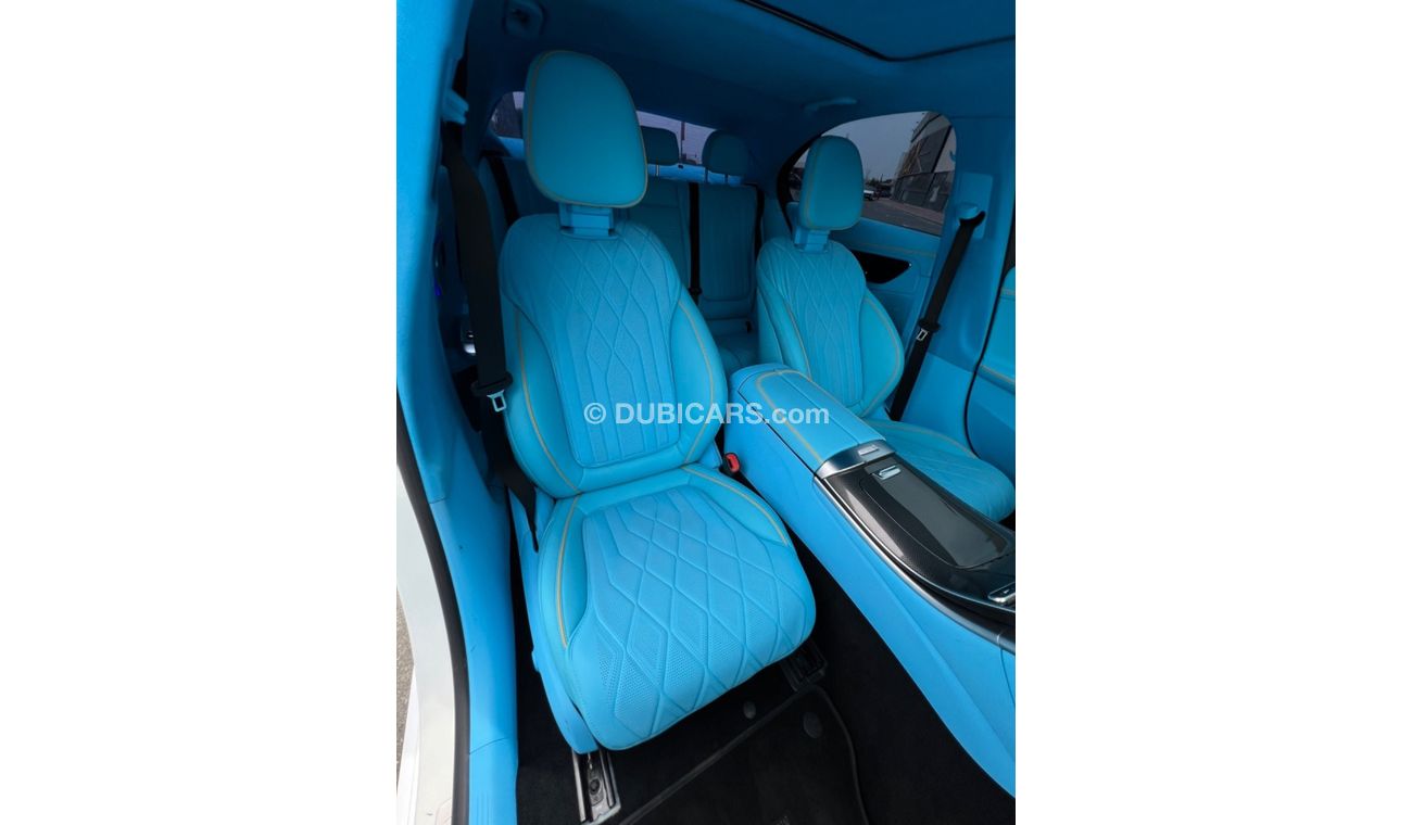 Used Mercedes-Benz C 300 Std 2022 - Special Package C63 Kit 2022 for ...