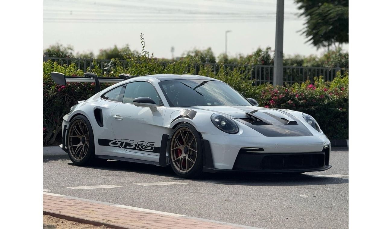 New Porsche 911 GT3 RS 4.0L (520 HP) Coupe GCC SPEC UNDER WARRANTY 2024 for sale in Dubai - 802955