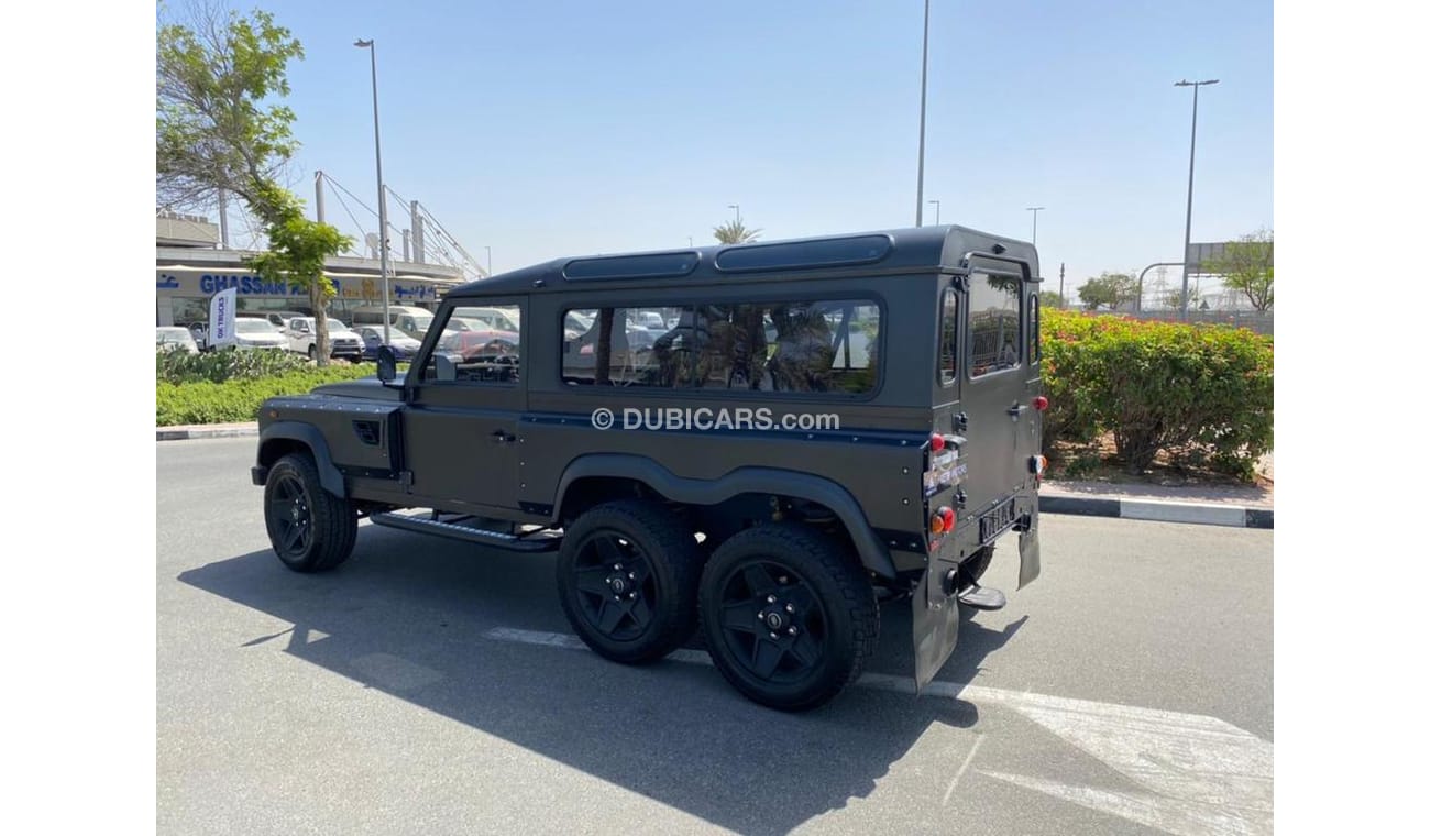 Used Land Rover Defender Body Kit Huntsman 2015 for sale in Dubai - 427587