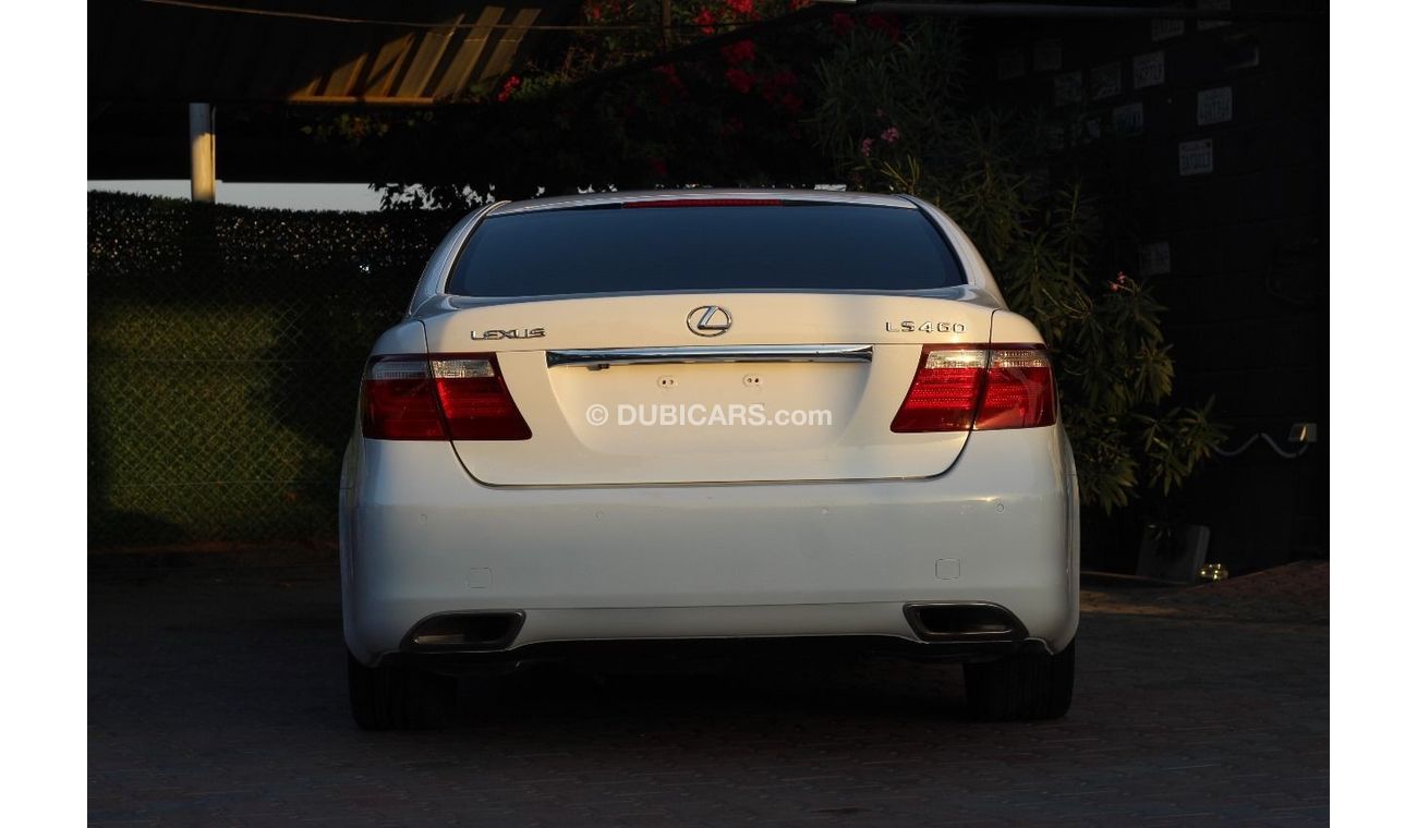 مستعملة لكزس LS 460 2007 للبيع في دبي - 690126
