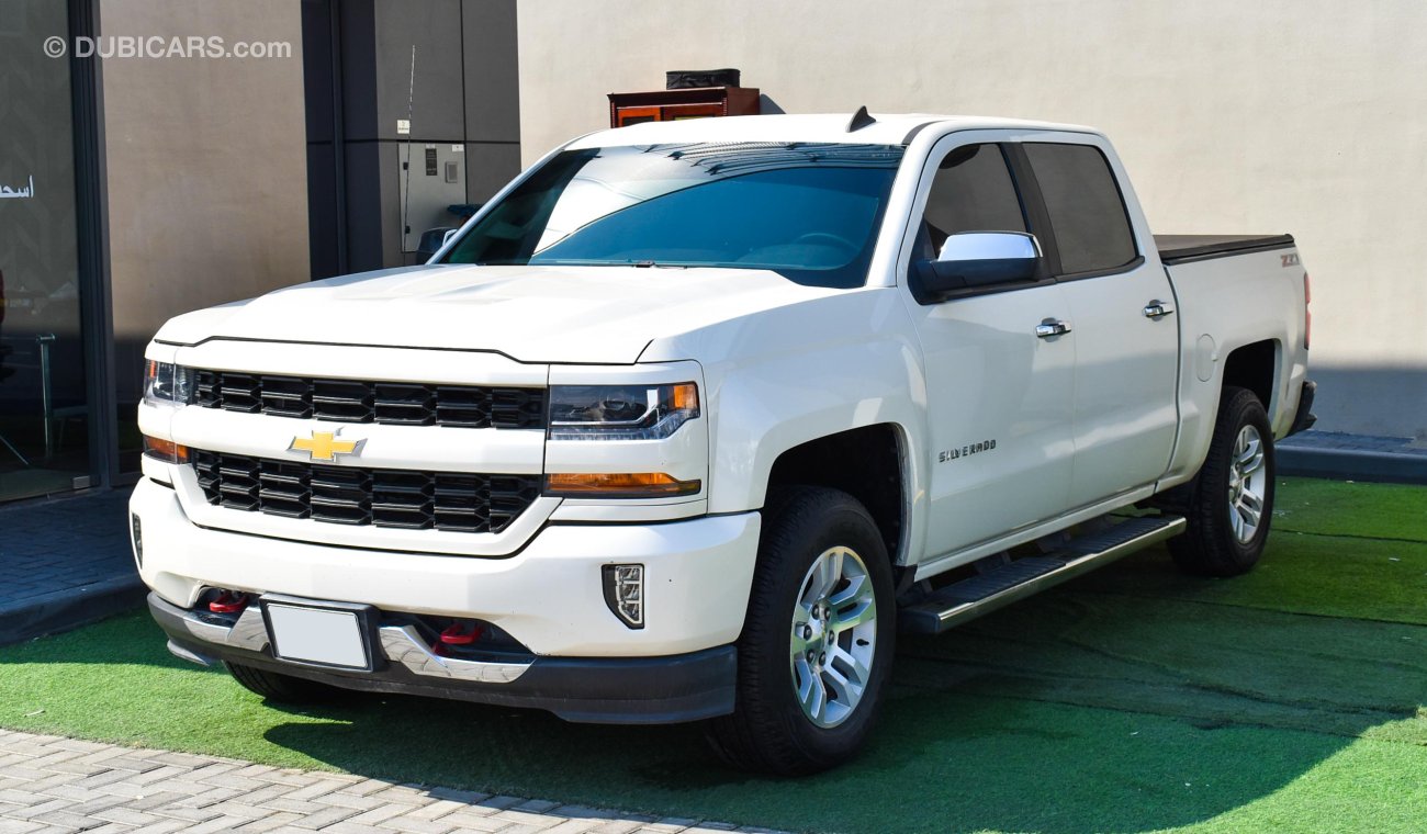 Used Chevrolet Silverado LT Z71 2014 for sale in Sharjah - 563567