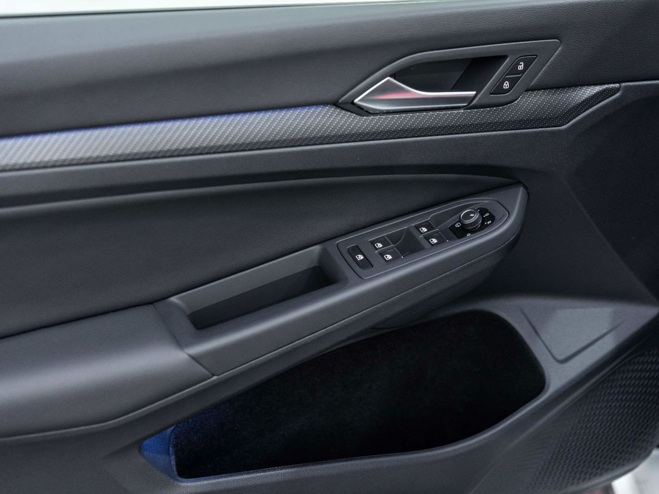 Used Volkswagen Golf R AED 3,067 PM • GOLF R • ONLY 8,000 KMS ...