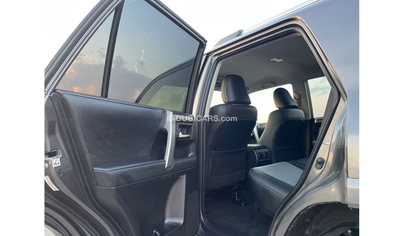 Used 2020 Toyota 4Runner SR5 Premium 4x4 All wheel drive / UAE REG 5% ...