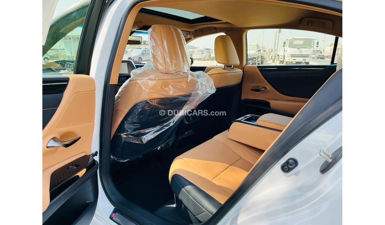 New Lexus ES 300 2.5L HYBRID 2023 for sale in Dubai - 670595