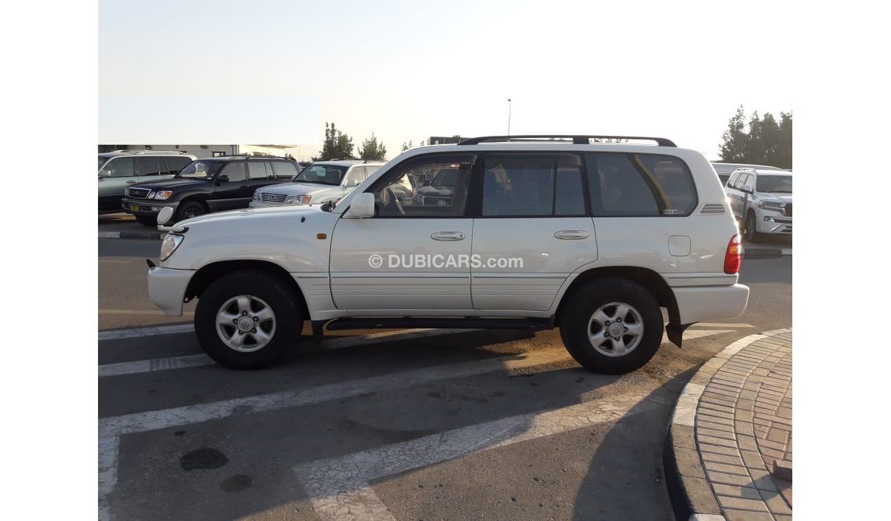 Used Toyota Land Cruiser 2000 for sale in Dubai - 206060
