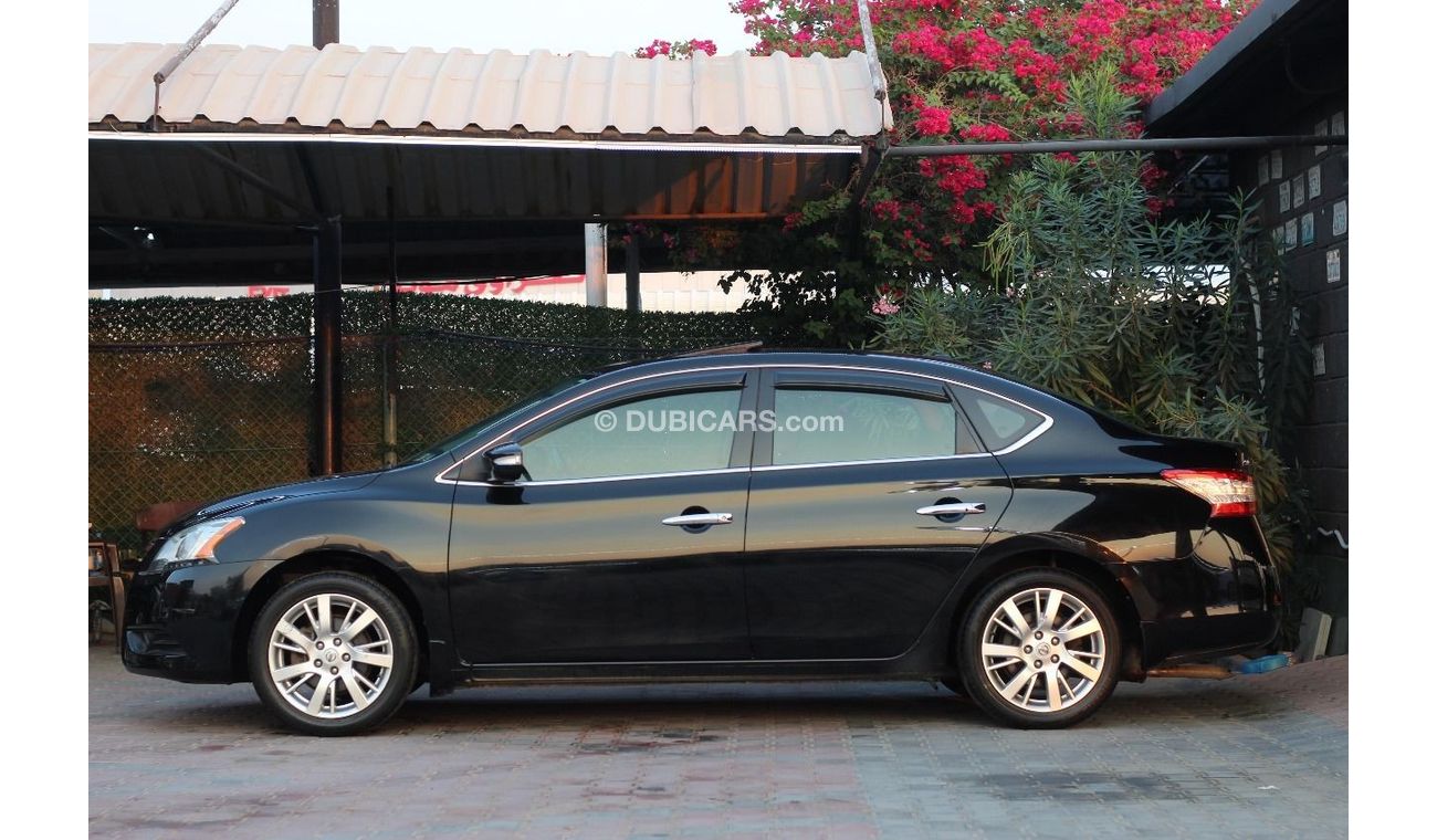 Used Nissan Sentra SL 2015 for sale in Dubai - 692586