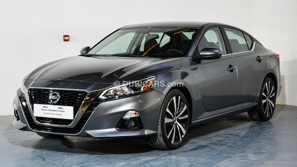 Nissan Altima for sale: AED 79,900. Grey/Silver, 2020