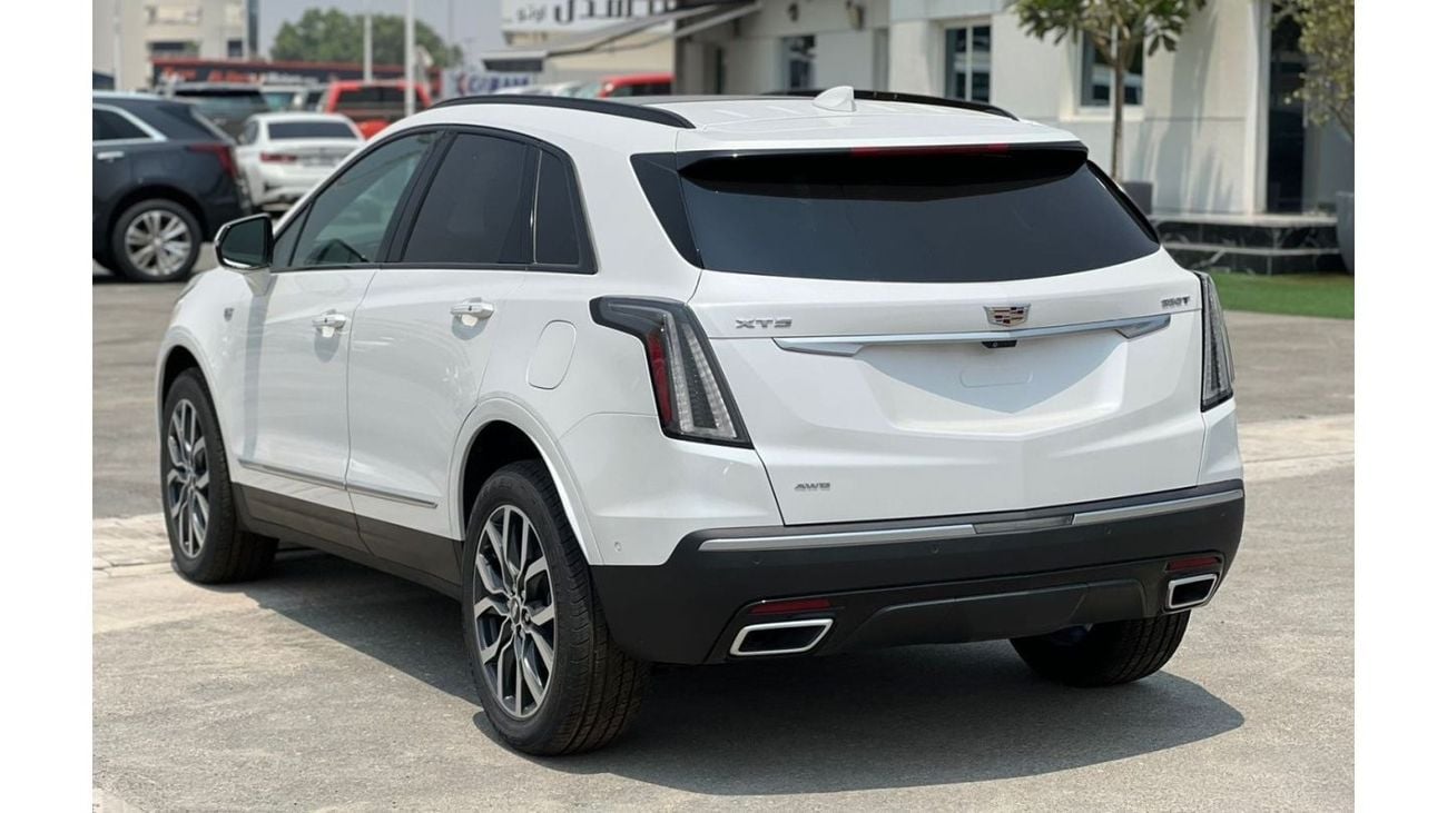 New Premium Luxury Cadillac XT5 2022 0KM 2022 for sale in Dubai - 775194