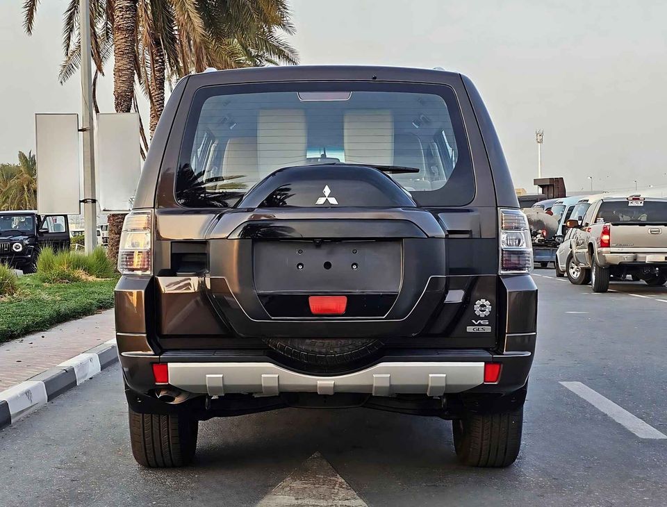 مستعملة ميتسوبيشي باجيرو GLS 3.5/ 4WD/ DVD CAMERA/ LOW MILEAGE/861 ...