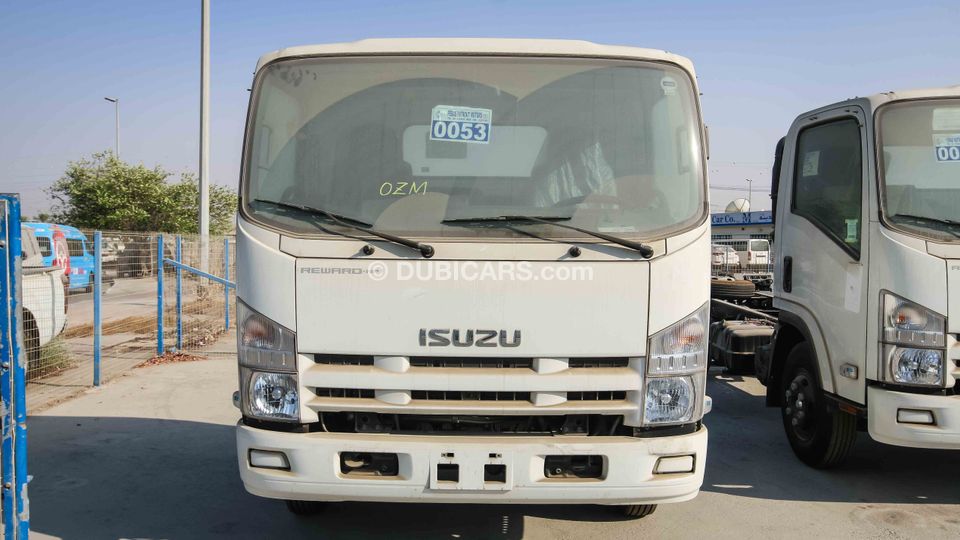 New Isuzu Reward NPR Long chassis ((NEW)) 2017 for sale in Dubai - 124648