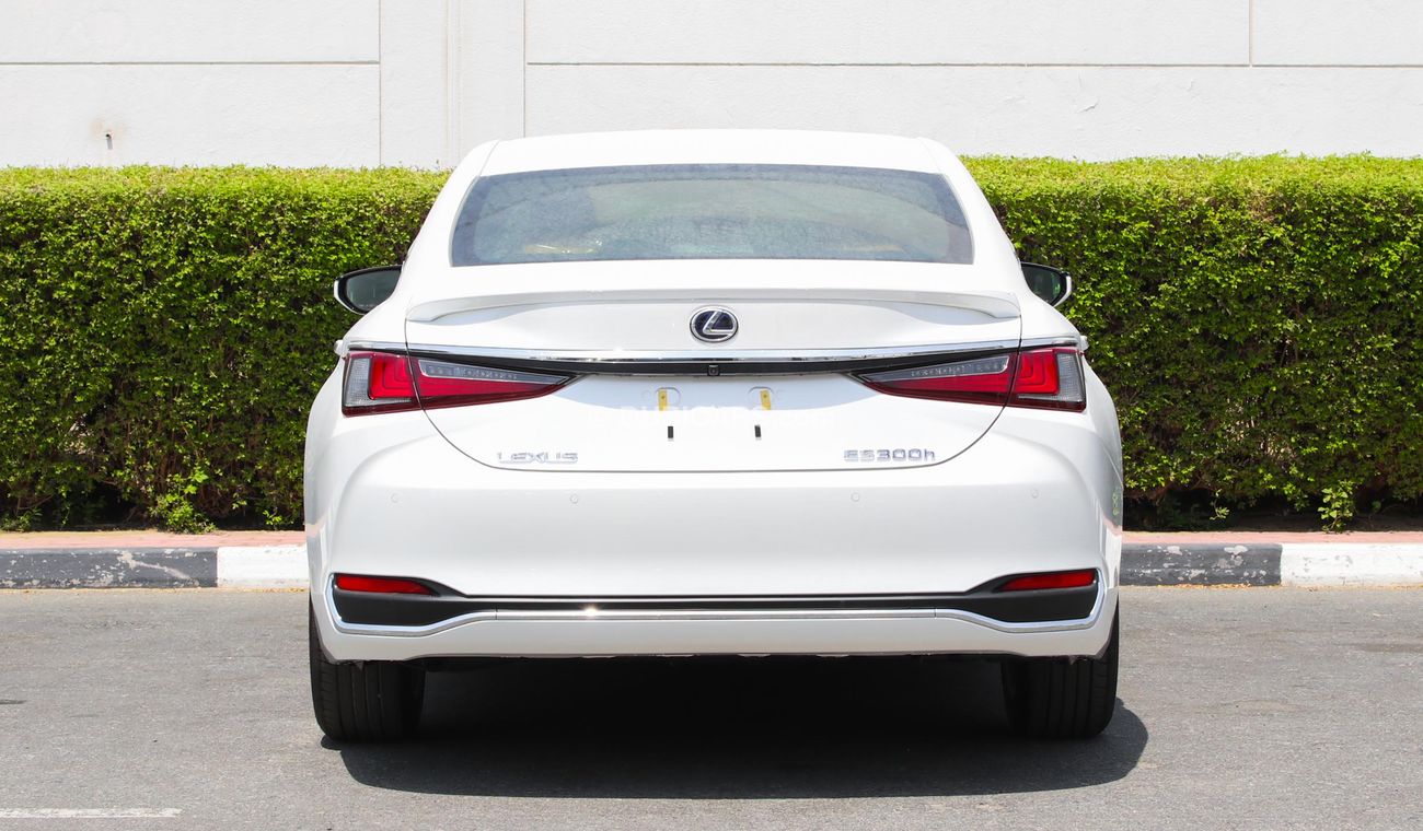 New Lexus ES 300 Hybrid 2022 for sale in Dubai - 542483