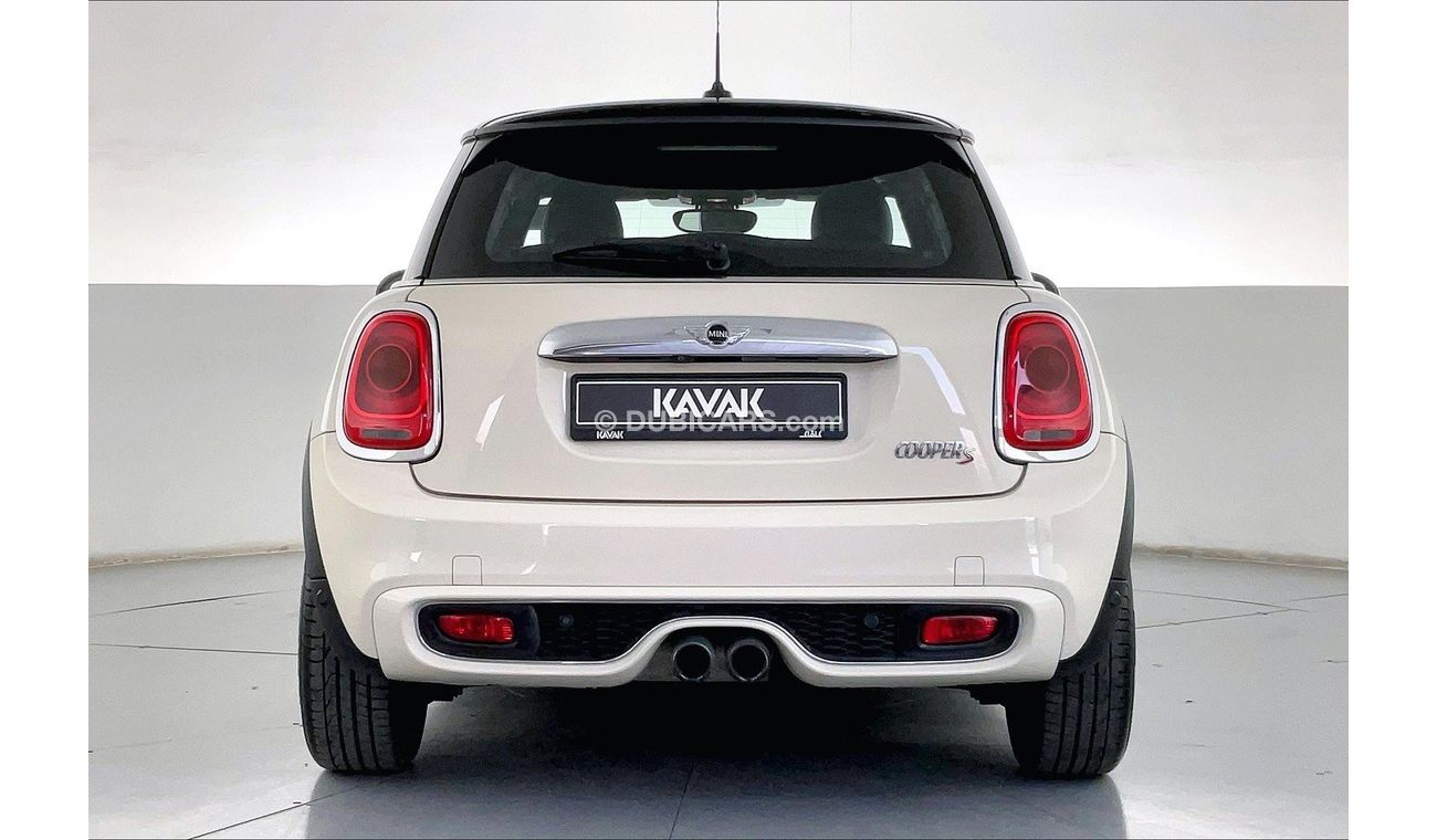 Used Mini Cooper S Standard 2018 for sale in Dubai - 654984