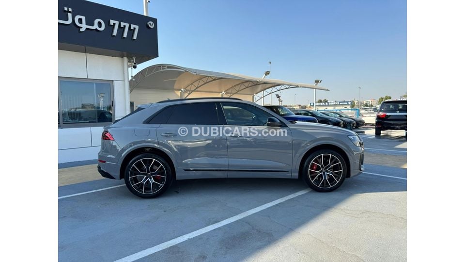 جديدة أودي SQ8 AUDI SQ8 NARDO GREY 2024 2024 للبيع في دبي - 794776