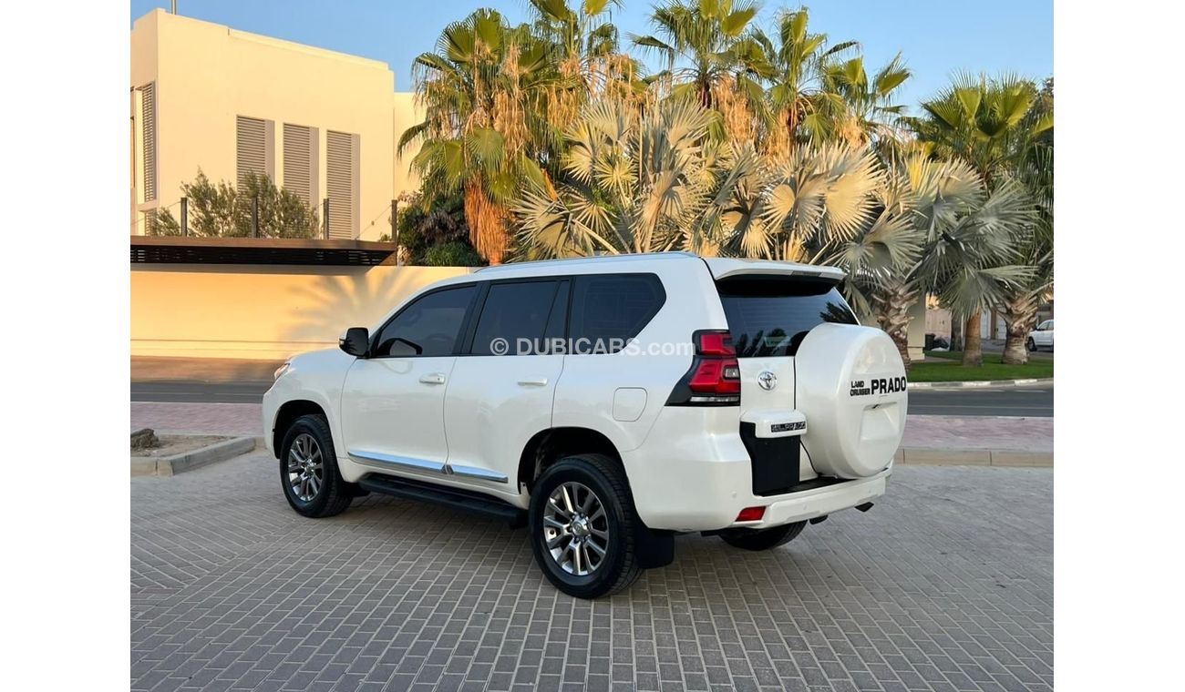 Used Toyota Prado GXR 2019 for sale in Dubai - 629810