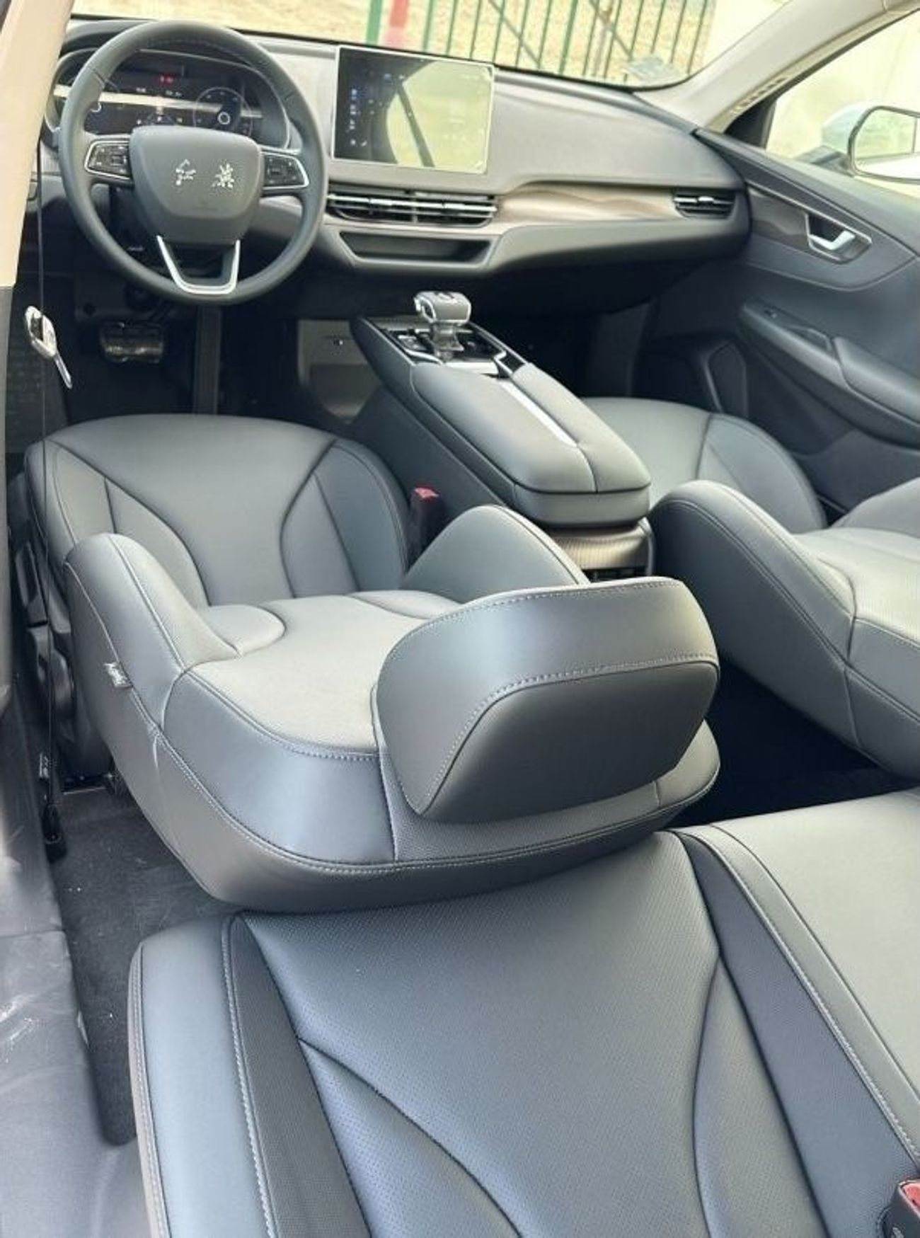 New HONGQI EQM5 HONGQI E-QM5 LUXURY 2024 for sale in Dubai - 716204